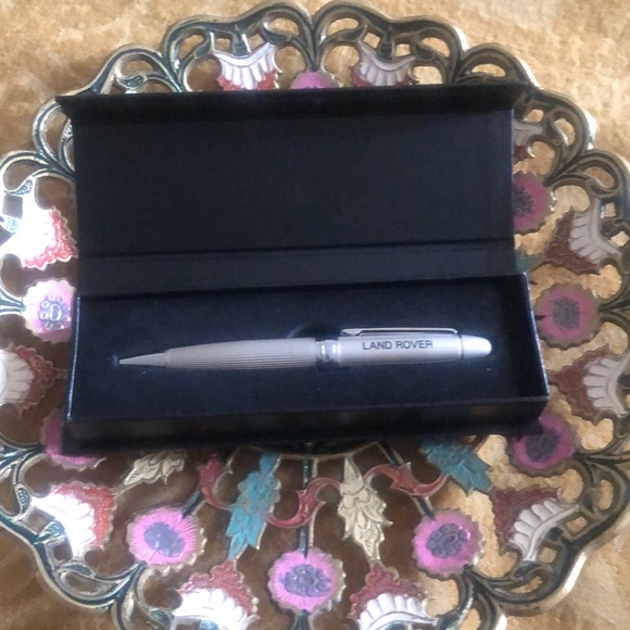 Accessories | Official Land Rover Silver Writing Pen Wblack Case Sits ...